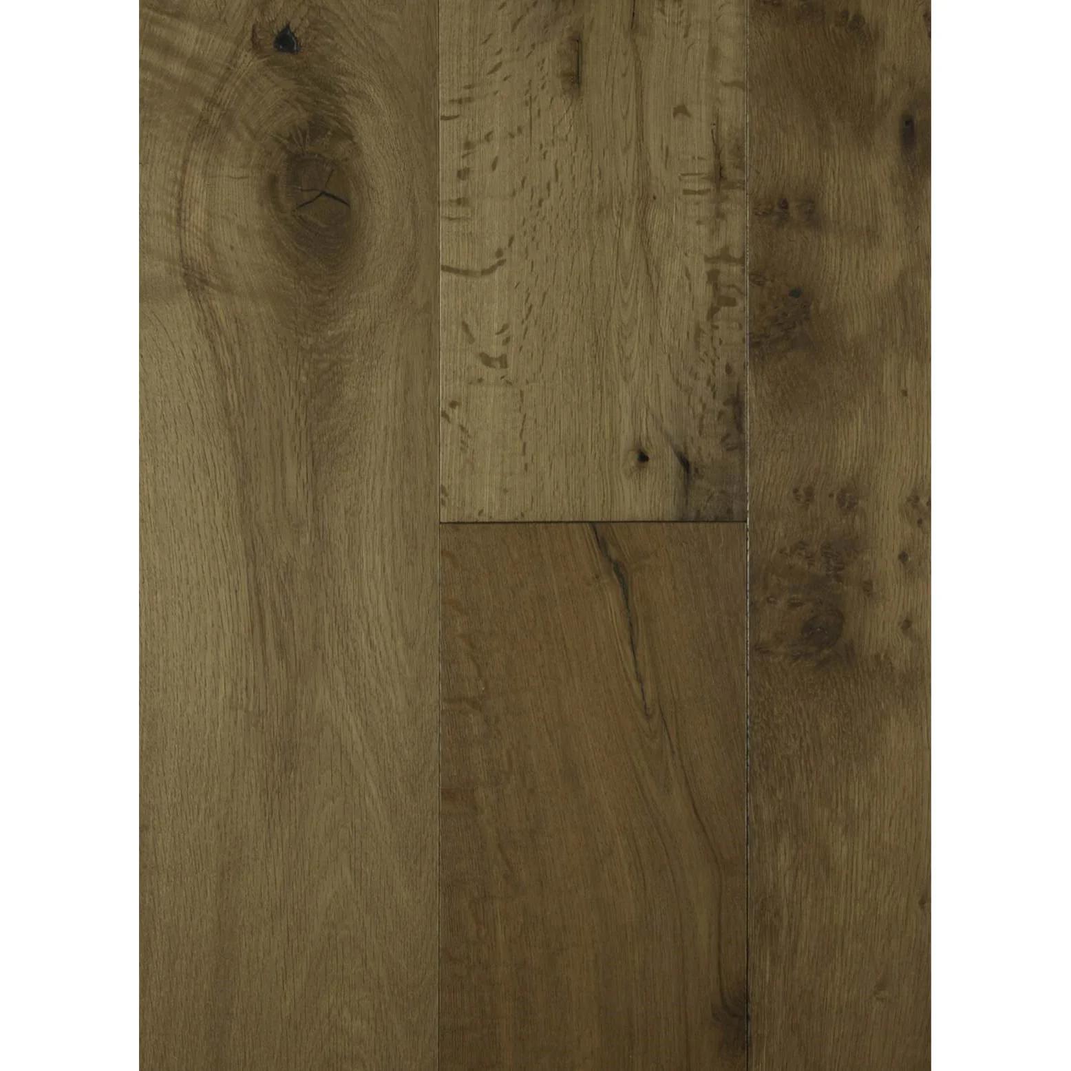 Light Smoked Oak Flooring: Timeless Elegance & Versatility | Smokedbyewe