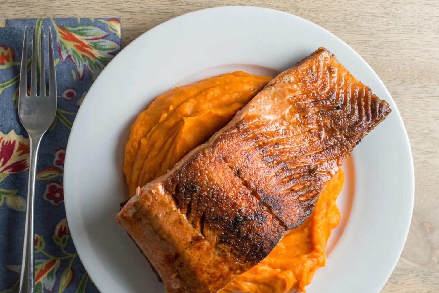 The Best Way To Reheat And Repurpose Smoked Salmon | Smokedbyewe